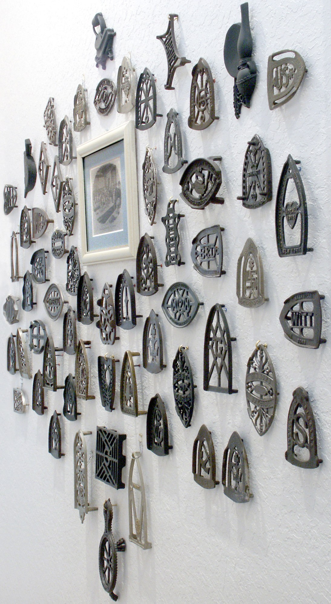 Decorate your home with trivets | TRIVETOLOGY